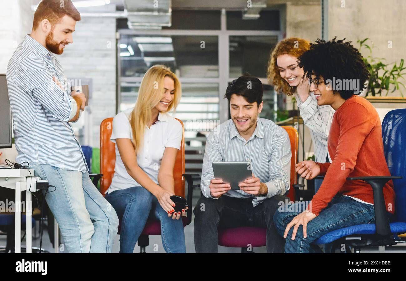 Team digitalization hi-res stock photography and images - Alamy