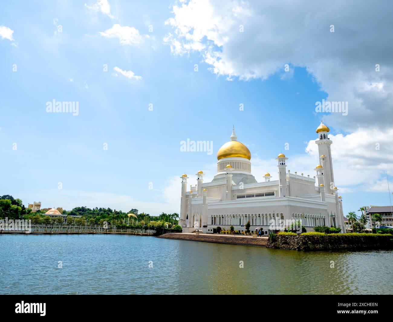 Beautiful scene of floating masjid architecture of Omar Ali Saifuddien ...