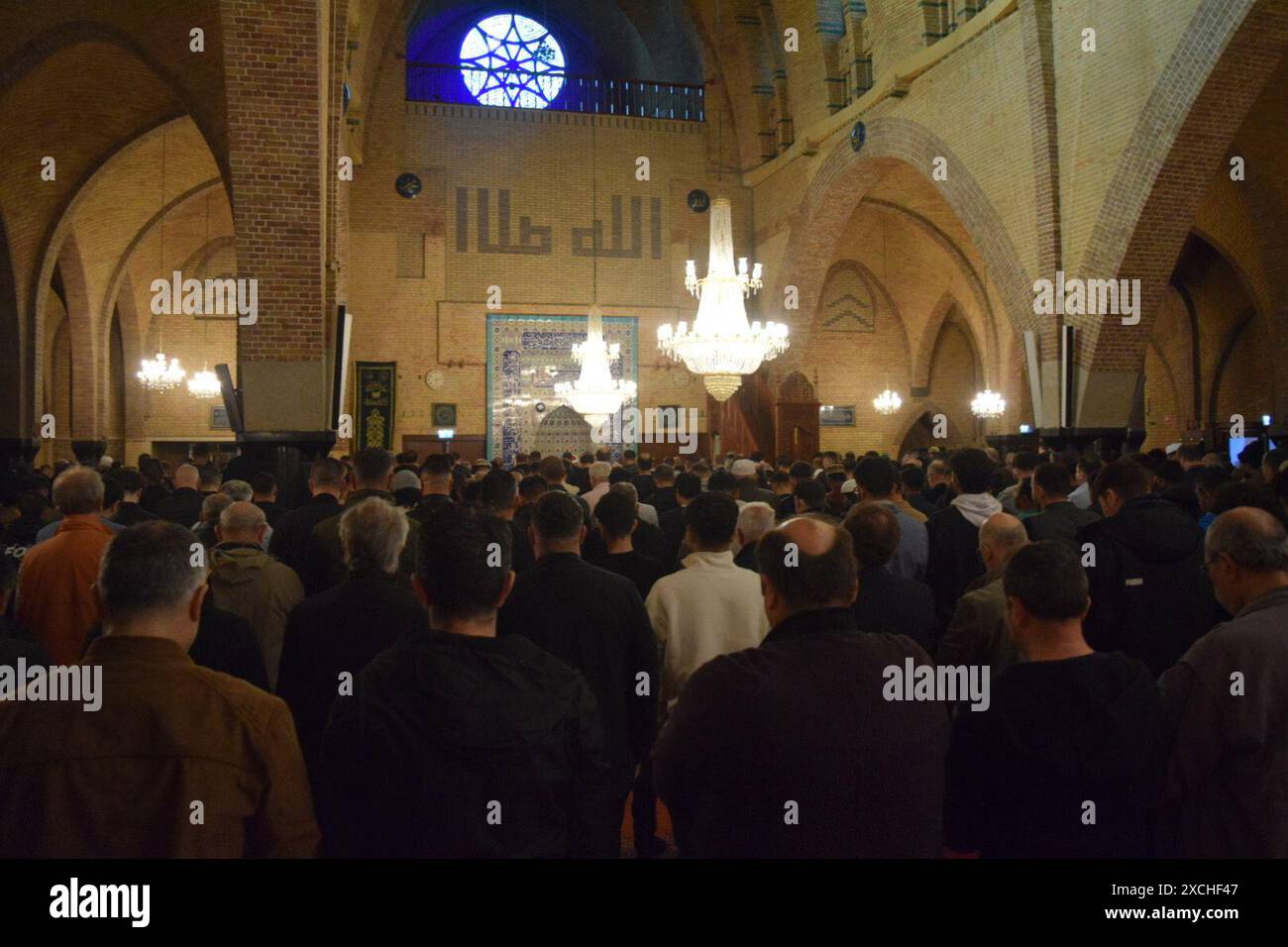 Muslims pray Eid al-Adha in the Fatih Mosque, the largest Turkish ...