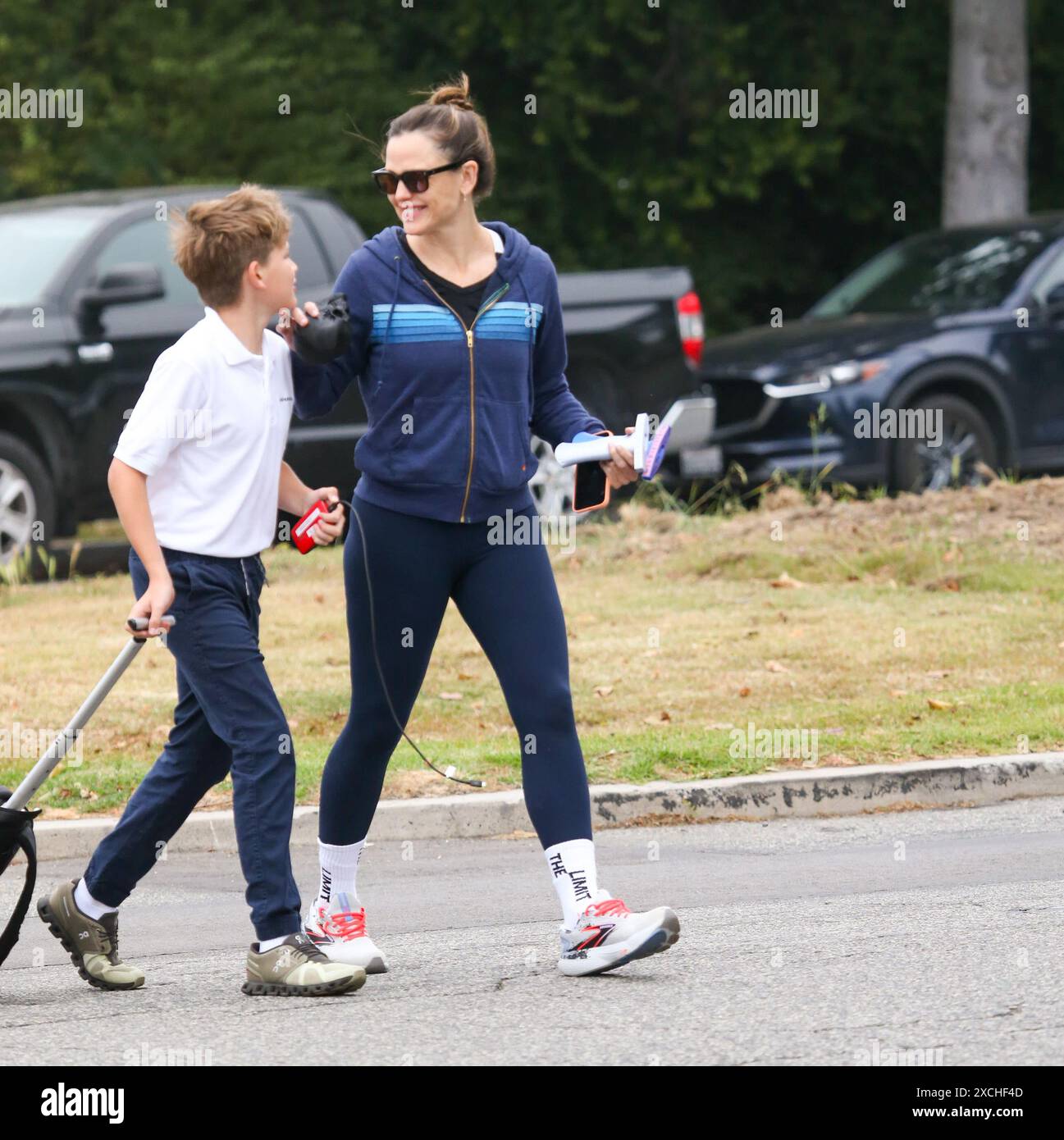 Exes Ben Affleck And Jennifer Garner Reunite On Their Son Samuels Last
