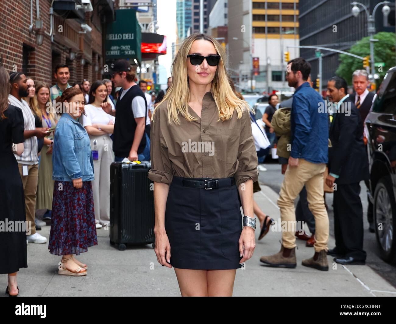 Chloe Fineman is seen arriving at 'The Late Show With Stephen Colbert ...