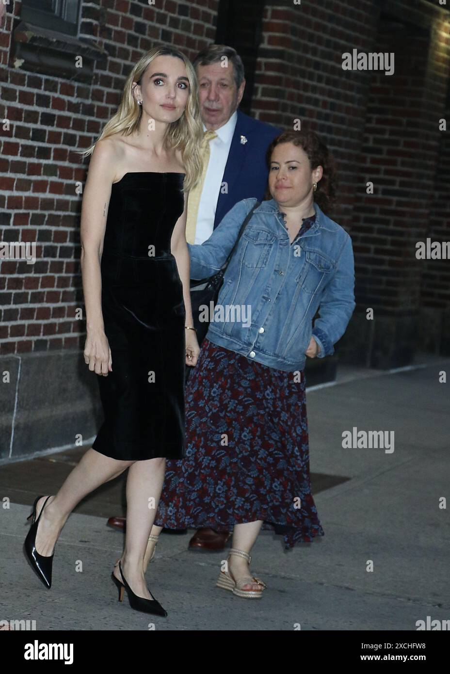 Chloe Fineman appears on The Late Show with Stephen Colbert to talk ...