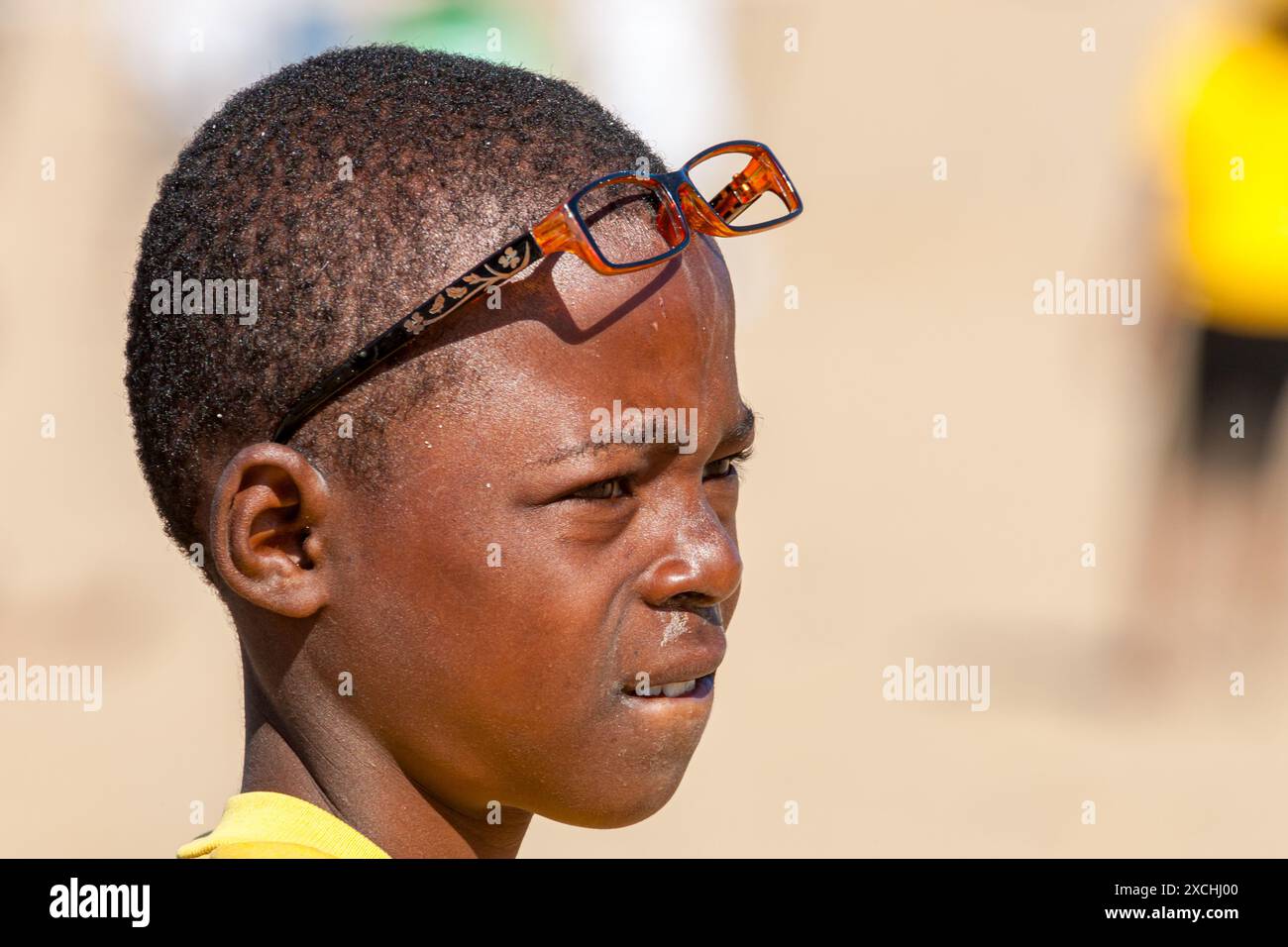 Mozambique, Maputo, Maputo Cidade, Young people in the beach area Stock ...