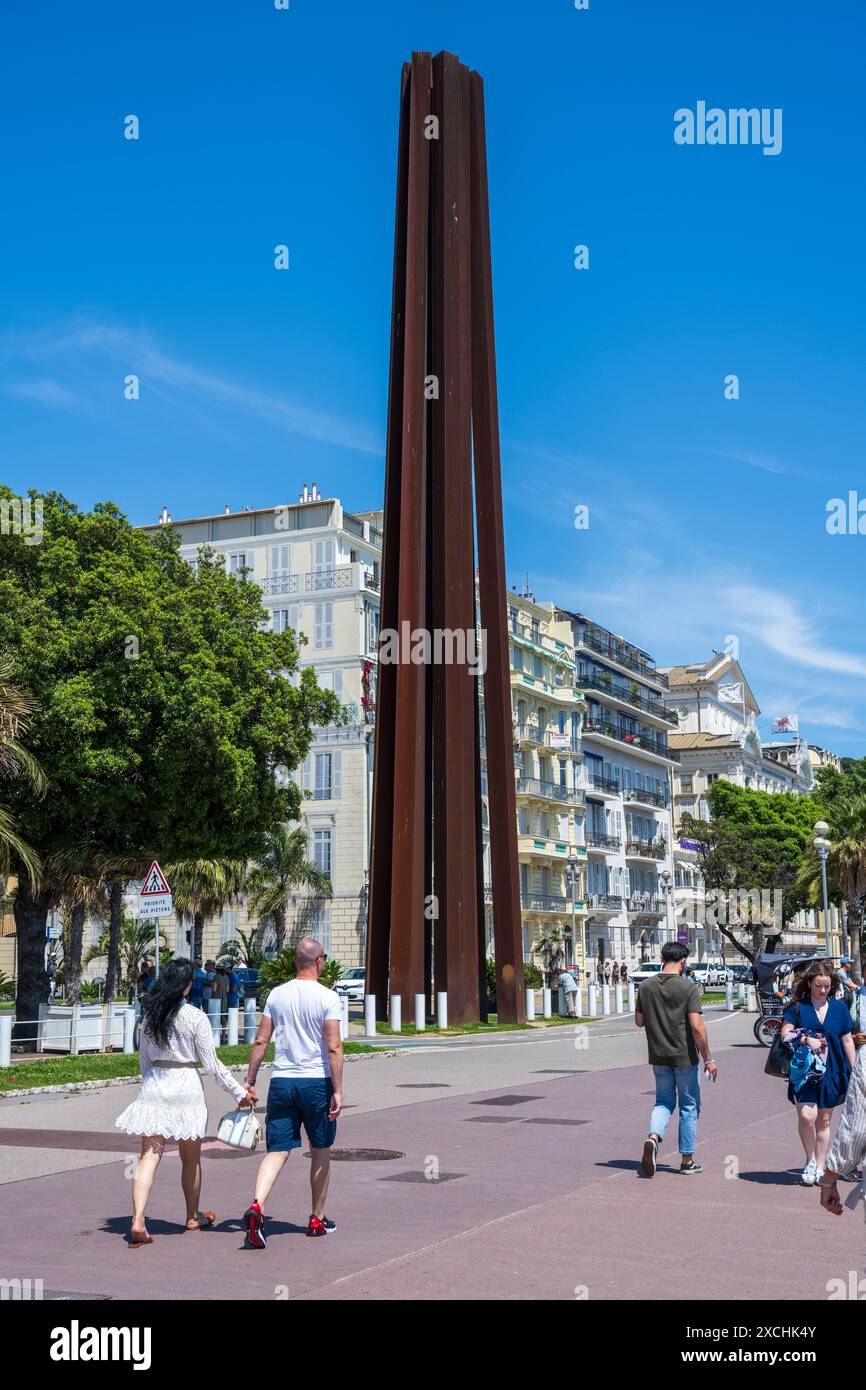 Steel monument Neuf Lignes Obliques (Nine Oblique Lines) on Quai des ...
