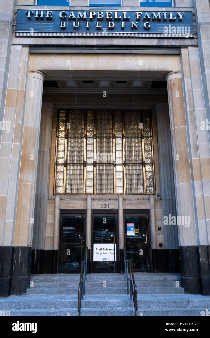 Familly canada hi-res stock photography and images - Alamy