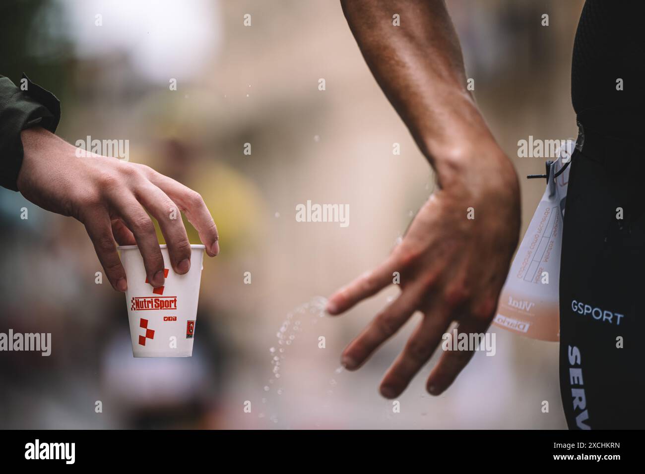 Provisioning in Triathlon with Nutrisport energy drink for athletes ...