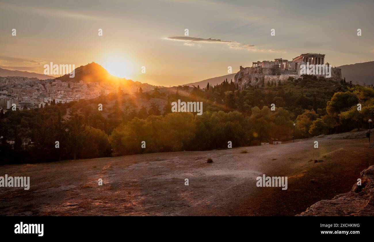 Panoramic view of Athens at sunrise from Pnyx Hill, with the Acropolis ...