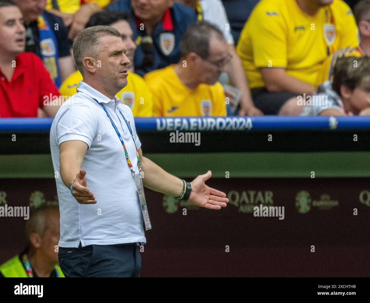 Edward Iordanescu (Rumaenien, Trainer), GER, Rumaenien vs. Ukraine, Fussball Europameisterschaft ...