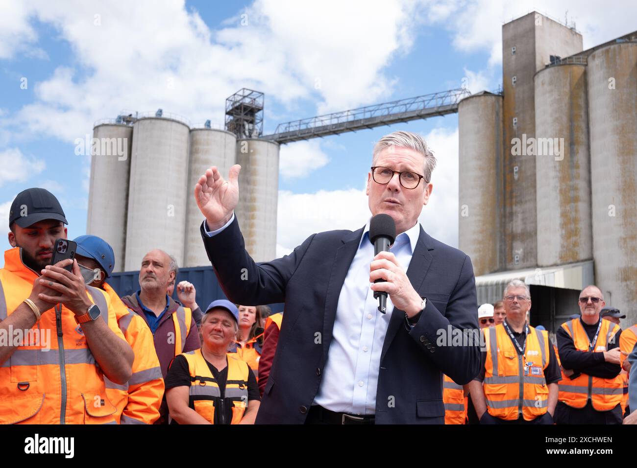 Labour Party leader Sir Keir Starmer and shadow chancellor Rachel ...
