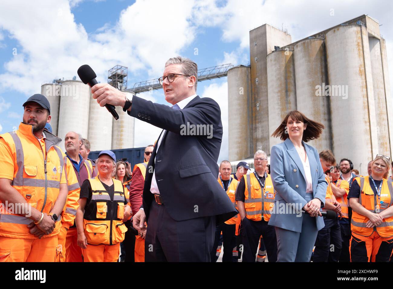 Labour Party leader Sir Keir Starmer and shadow chancellor Rachel ...