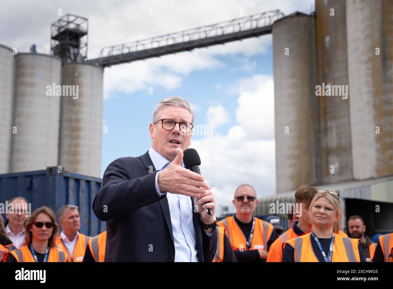 Labour Party leader Sir Keir Starmer and shadow chancellor Rachel ...