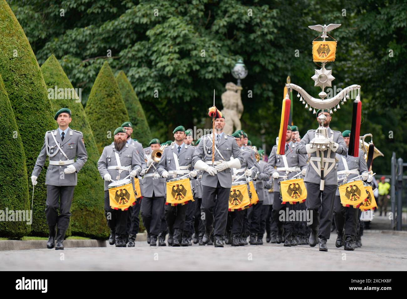 Musikkorps der bundeswehr hi-res stock photography and images - Alamy
