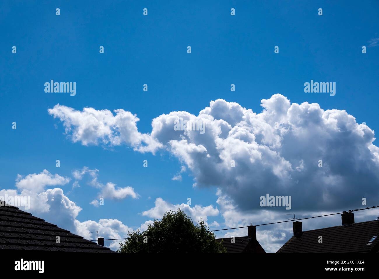 Cumulus cloud formation Stock Photo - Alamy