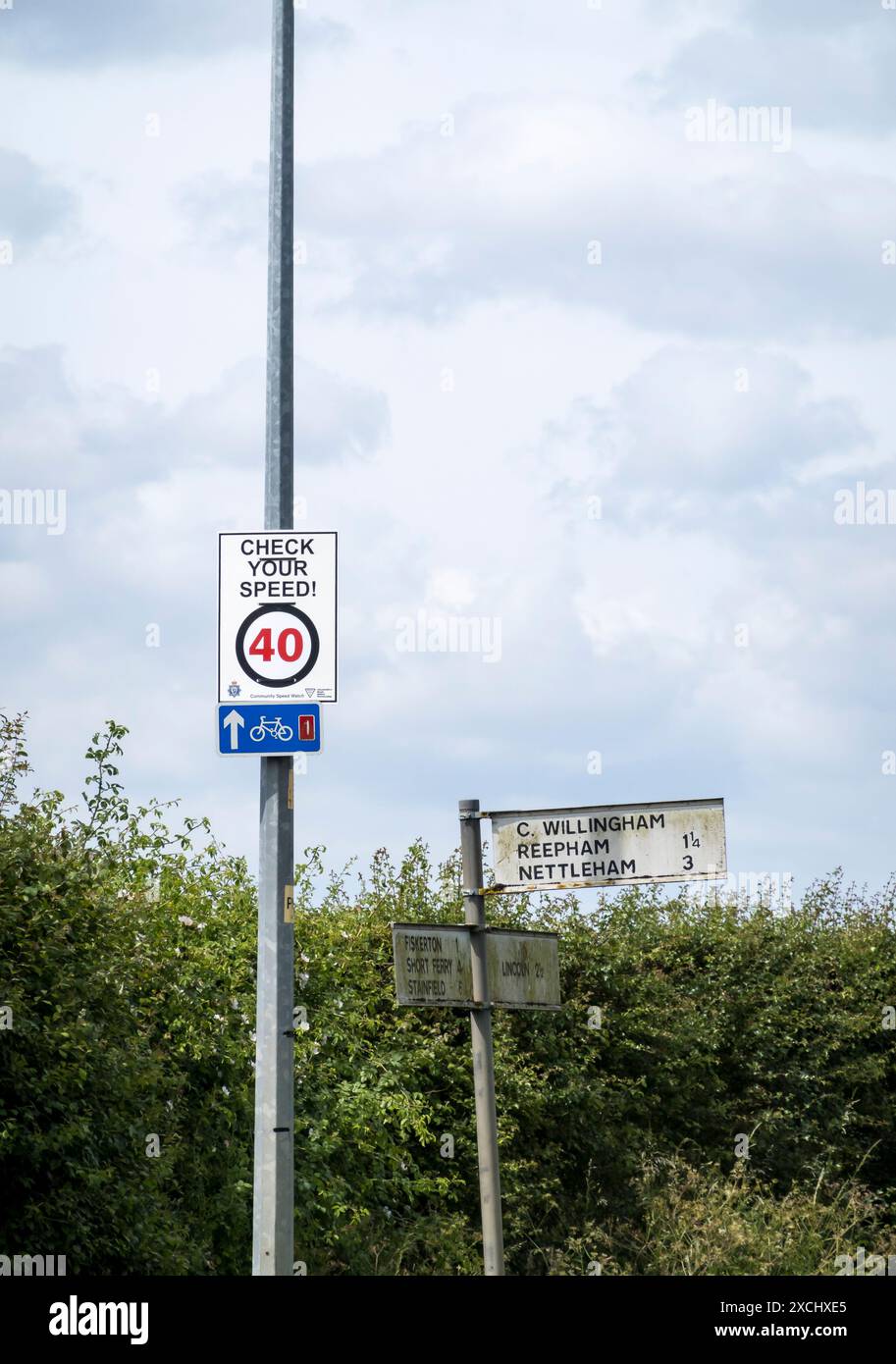 Drivers speed warning notice, Fiskerton Road, Cherry Willingham ...