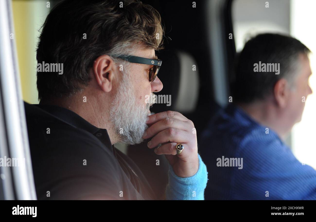 Milan: Milan, 17-06-2024 Russell Crowe and the whole family leave the ...