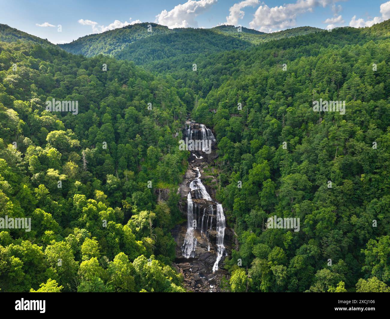 Whitewater Falls in Nantahala National Forest, North Carolina, USA ...