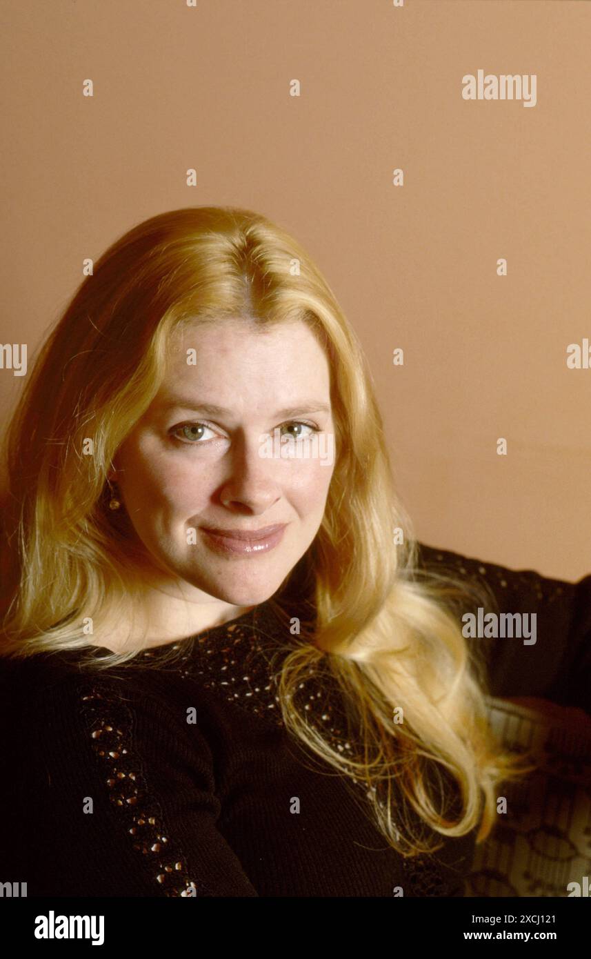 Elizabeth DEWBERRY - Date : 20031101 ©John Foley/Opale.photo Stock ...