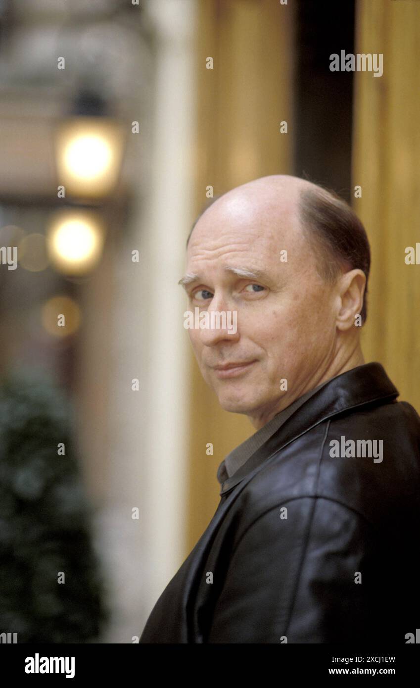 Robert Olen BUTLER - Date : 20031101 ©John Foley/Opale.photo Stock ...