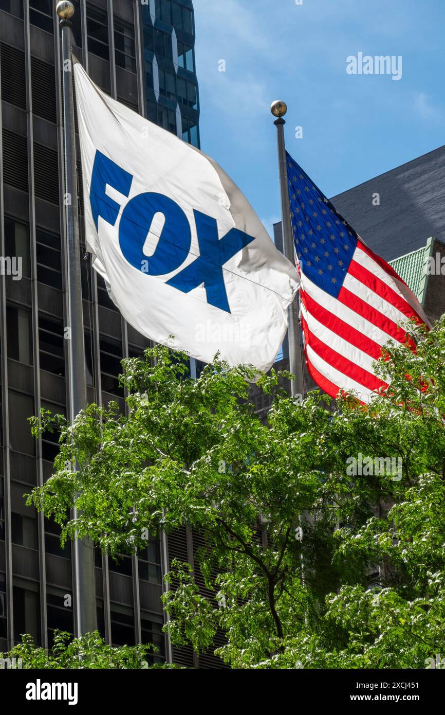 American flag fox fly hi-res stock photography and images - Alamy