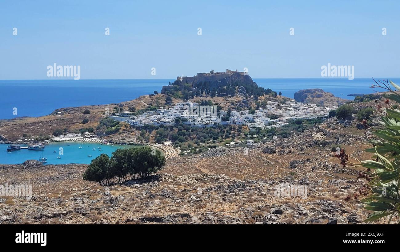 Insel Rhodos, Lindos mit der Akropolis, Griechenland, Europa, BLF ...