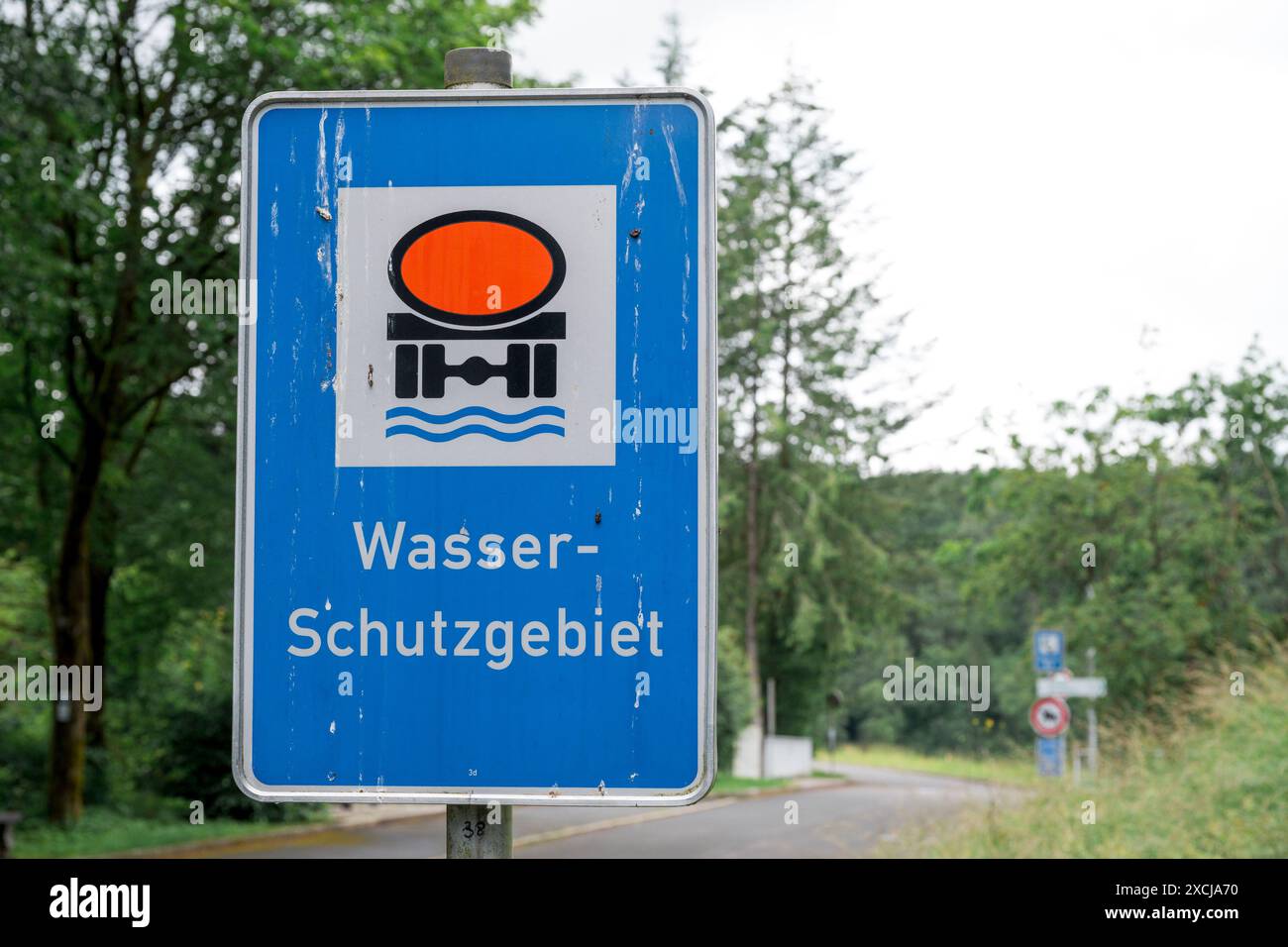 Nordhalben, Germany. 17th June, 2024. A sign indicates a water ...