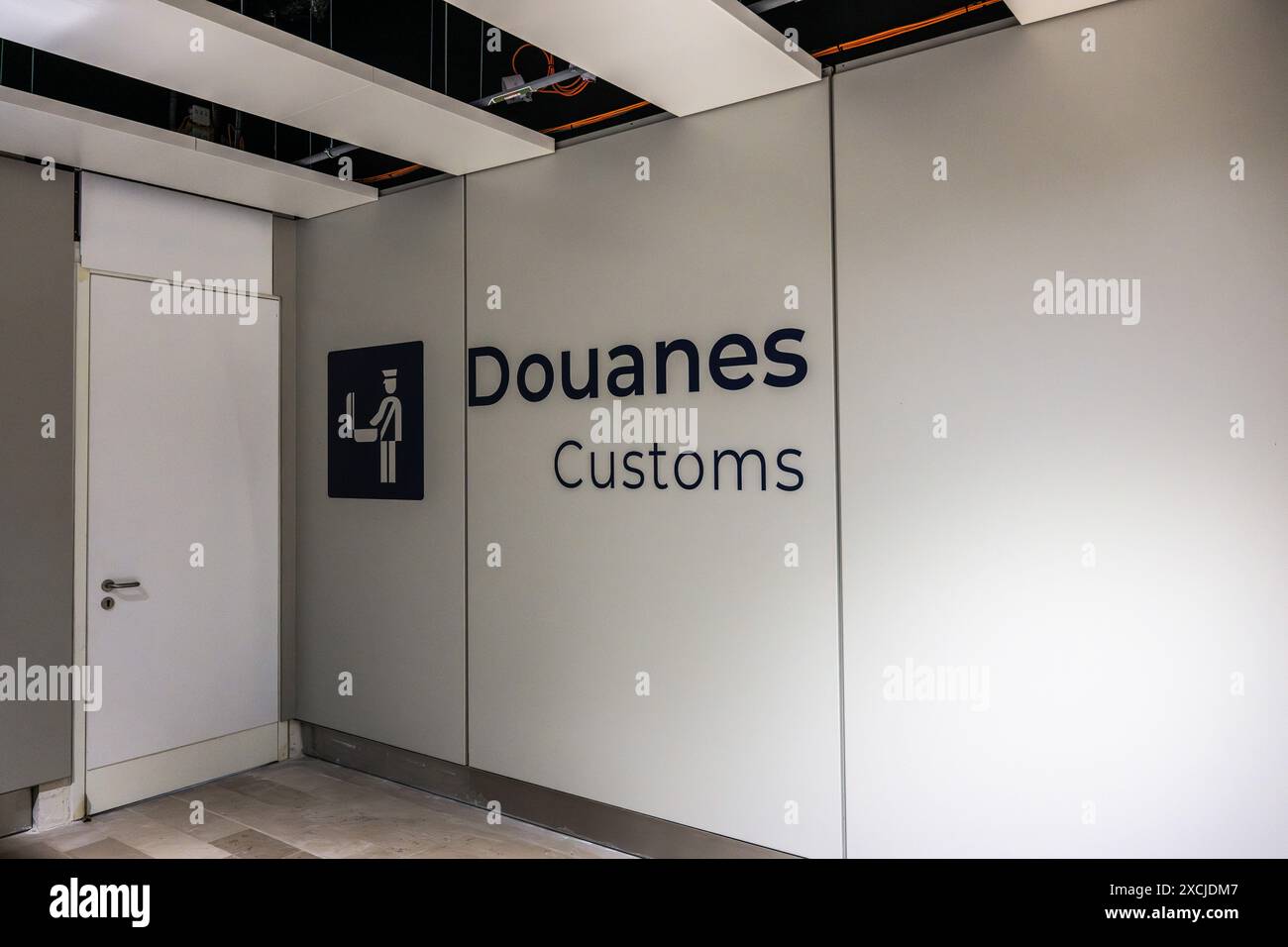 View of the new customs control zones for travelers. The new Terminal 1 ...