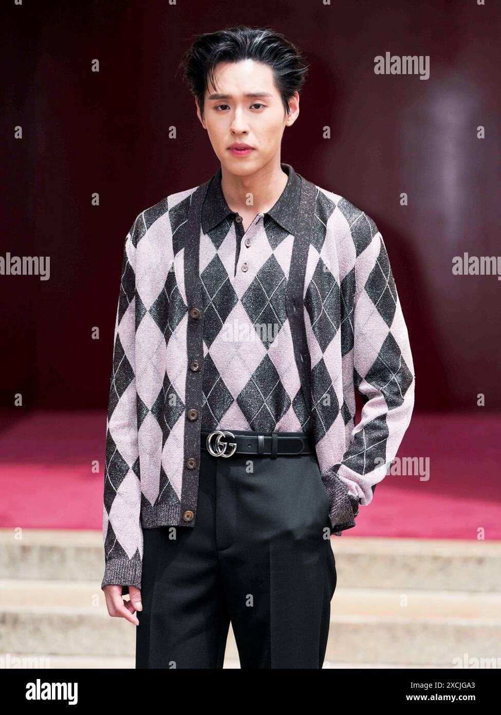 Billkin putthipong assaratanakul hi-res stock photography and images - Alamy