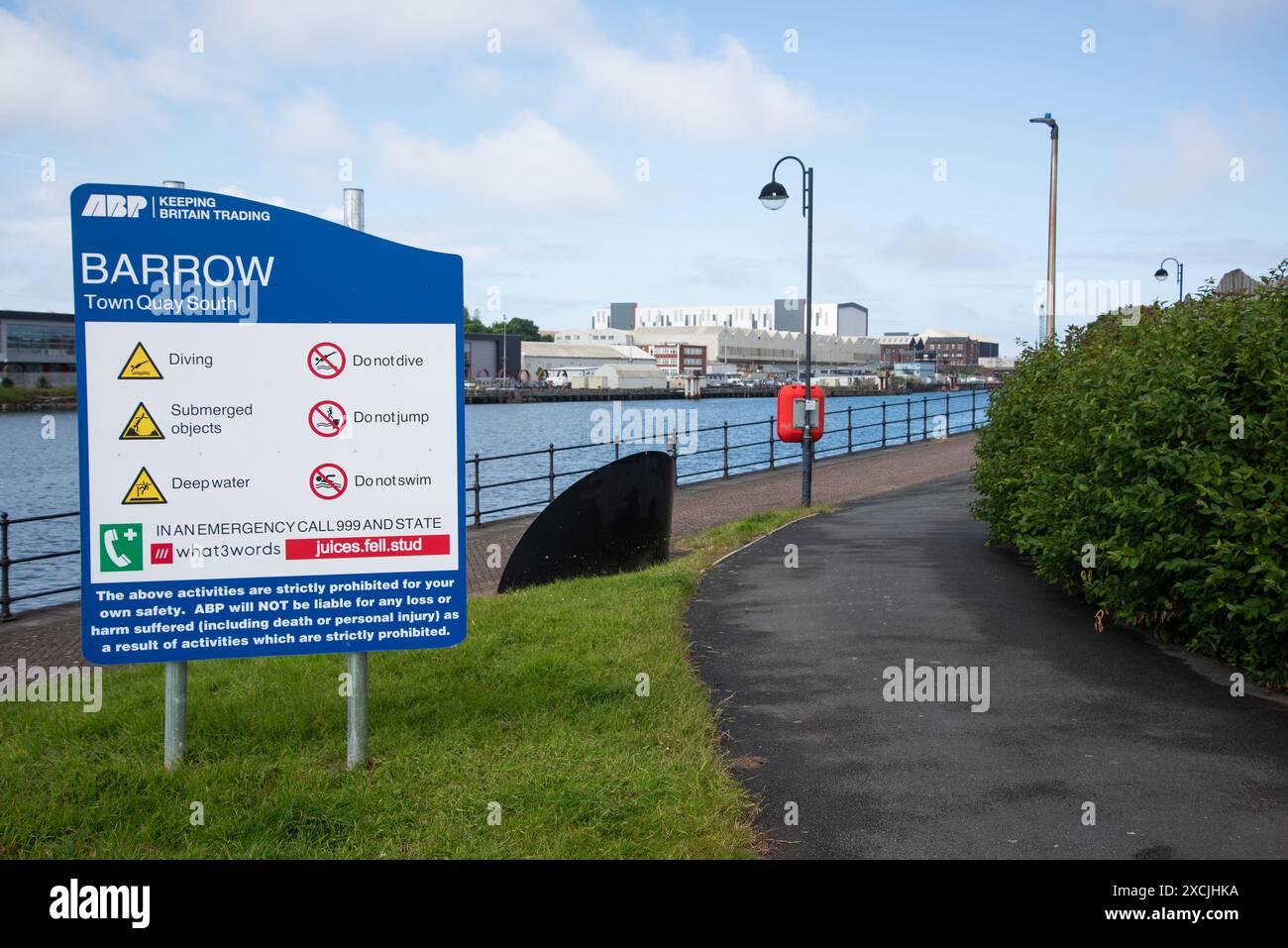 Barrow in furness united hi-res stock photography and images - Alamy