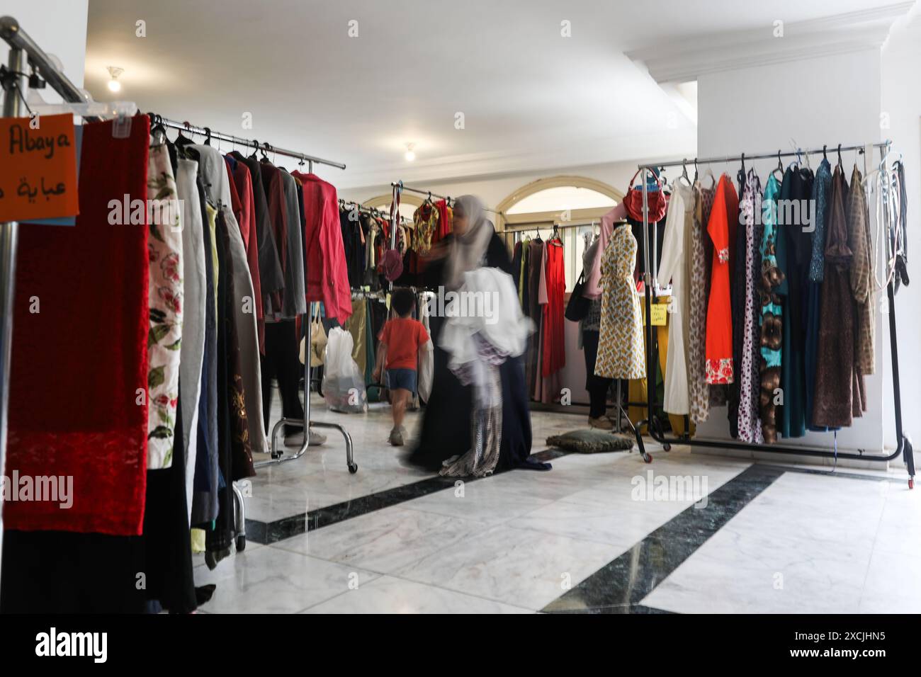 Embargoed goods hi-res stock photography and images - Alamy