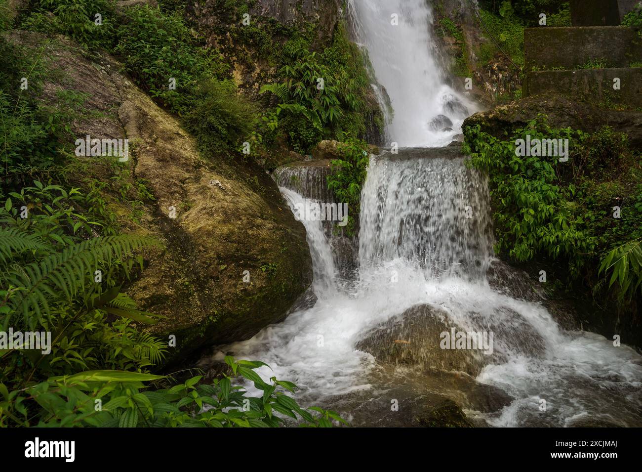 Paglajhora waterfall , famous waterfall in monsoon, at Kurseong ...