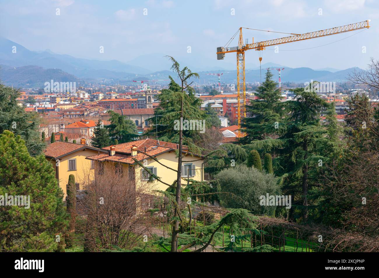 Construction crane in bergamo italy hi-res stock photography and images ...