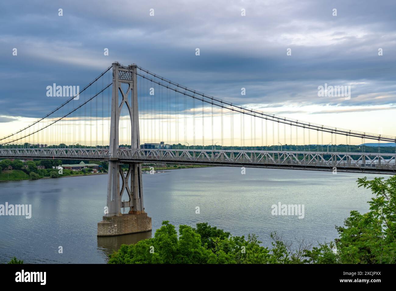 Photo of the Franklin Delano Roosevelt Mid-Hudson Bridge over the ...