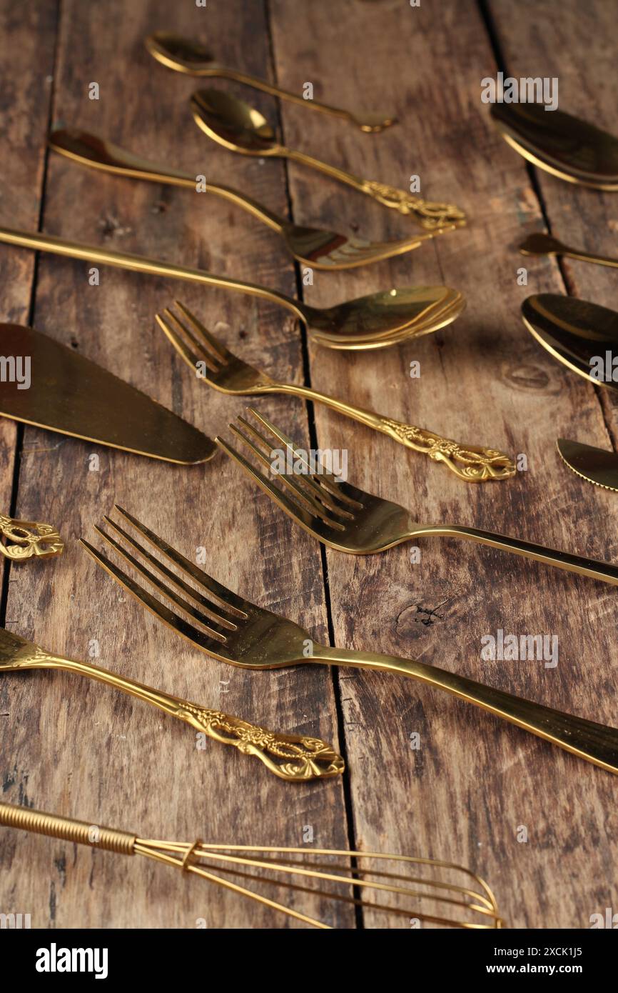 Woody dish hi-res stock photography and images - Alamy