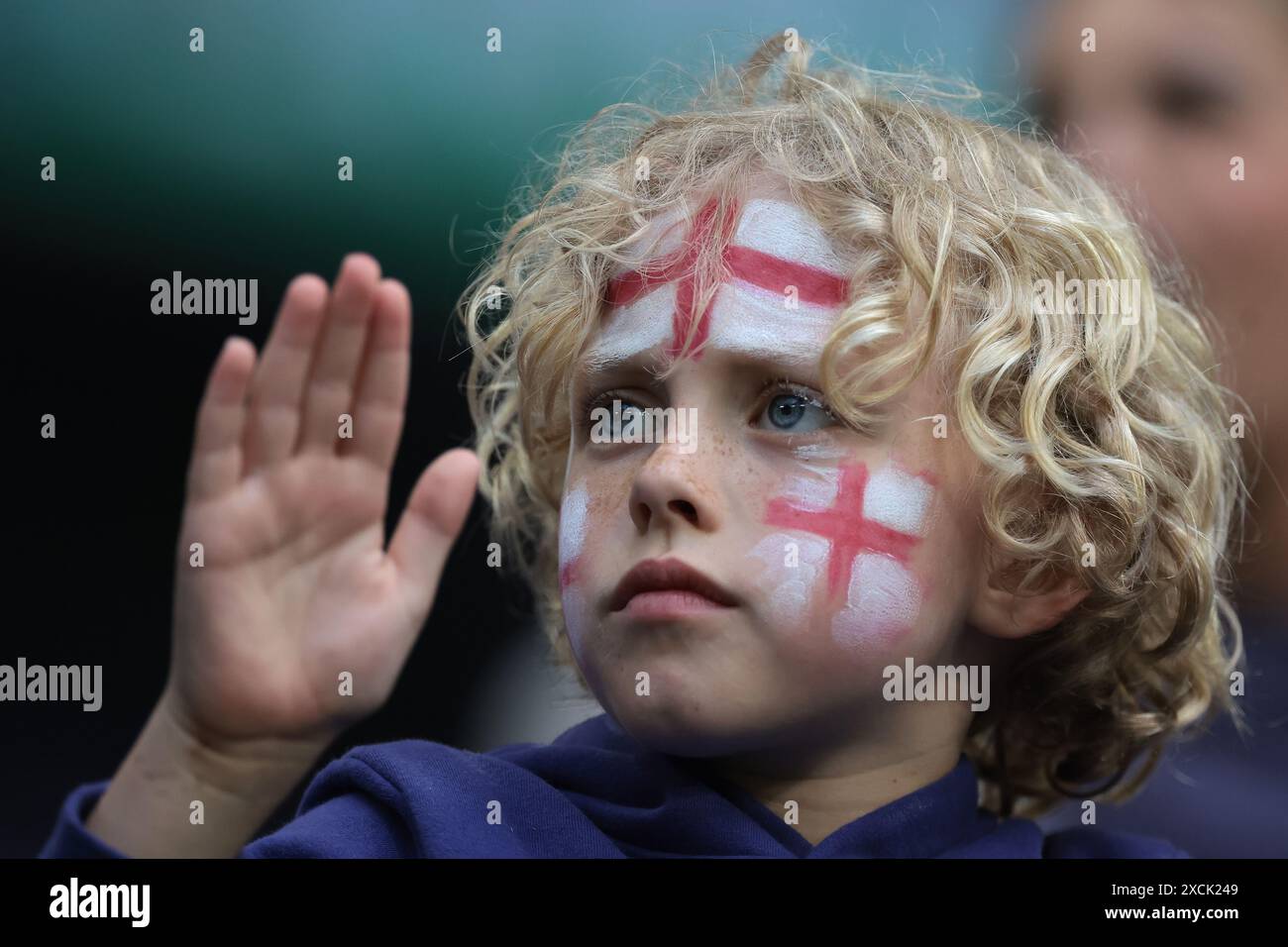 England fan face paint hi-res stock photography and images - Alamy