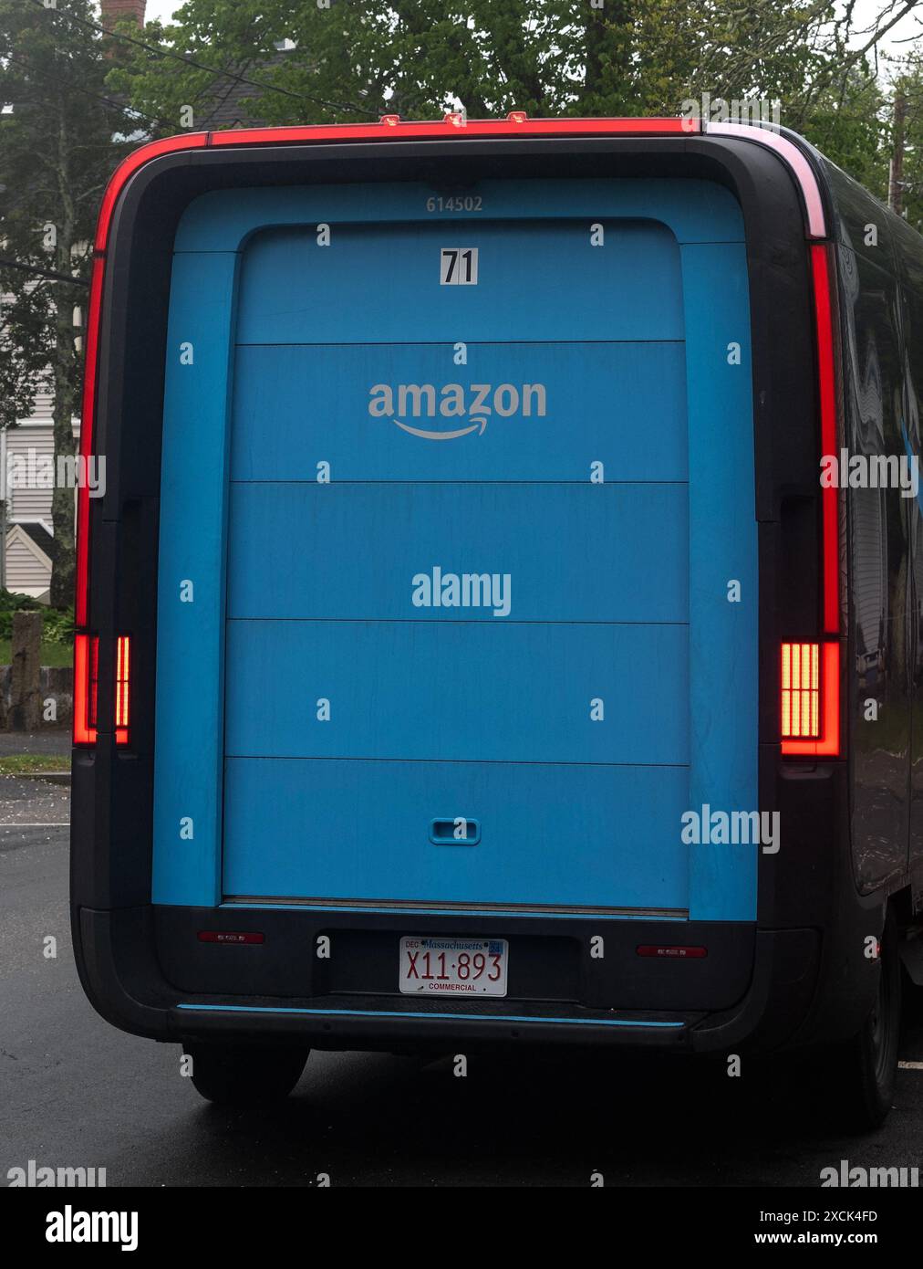 Amazon's electric delivery vehicle. ,The Town of Sandwich , Cape Cod ...
