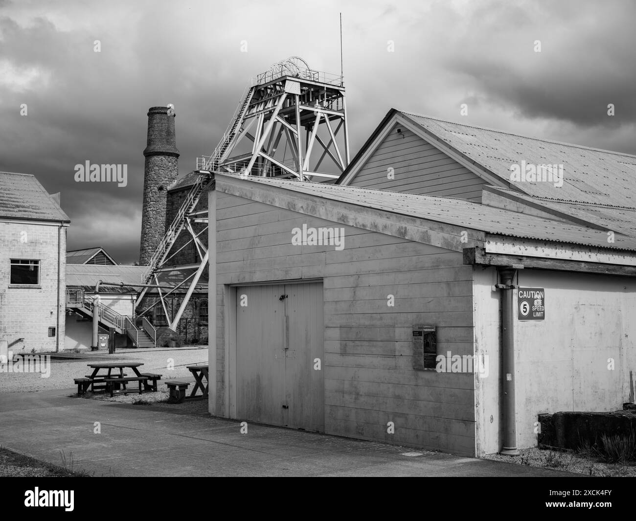 HEARTLANDS POOL CAMBORNE WORLD HERITAGE SITE MINING ENGINE HOUSE Stock ...