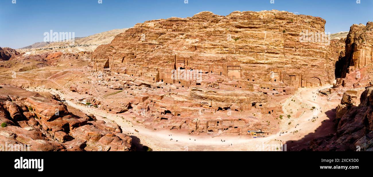 Landscape ancient city petra hi-res stock photography and images - Alamy