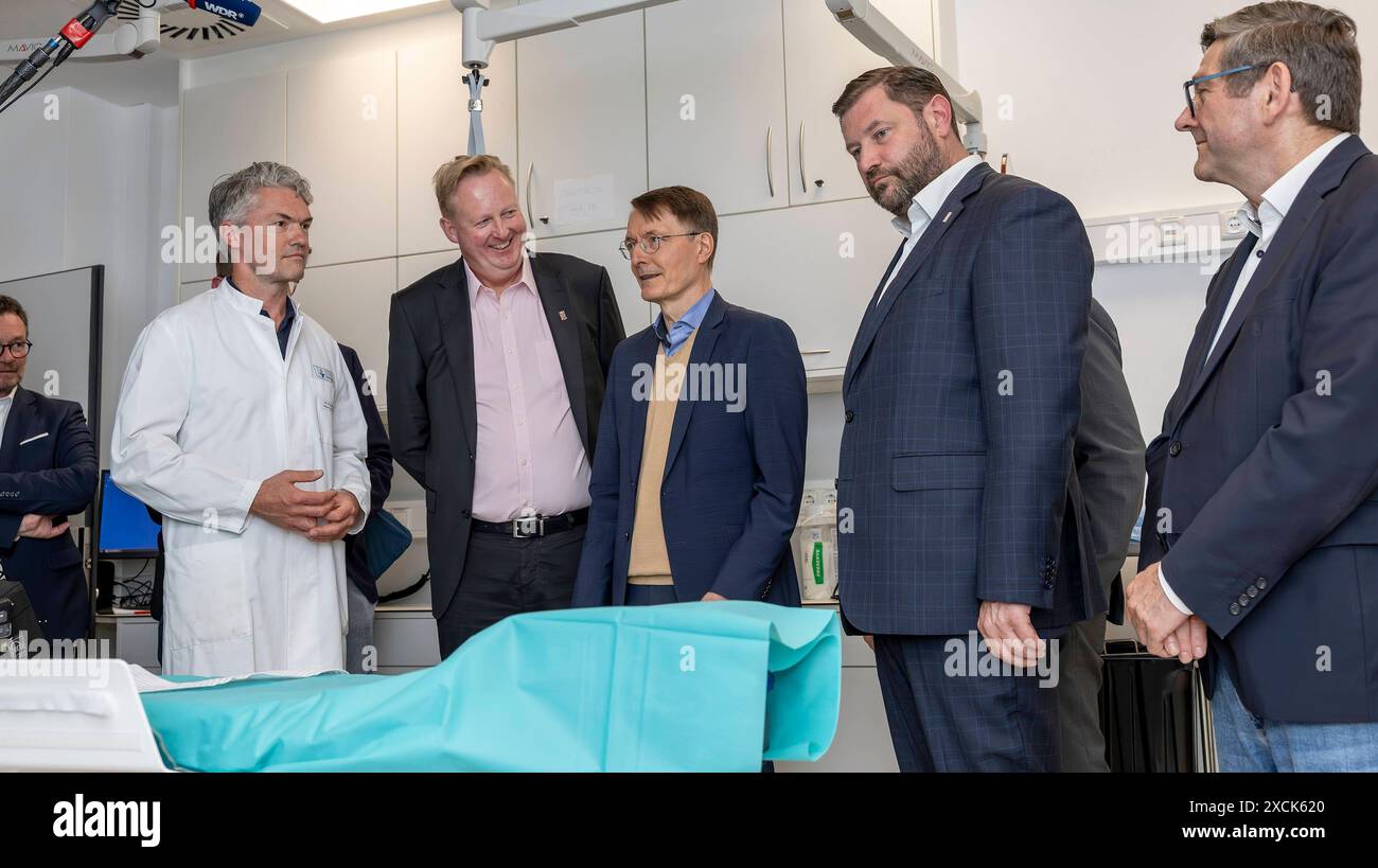 17.06.2024, Solingen, Klinikum, Gotenstrasse, Bundesgesundheitsminister ...
