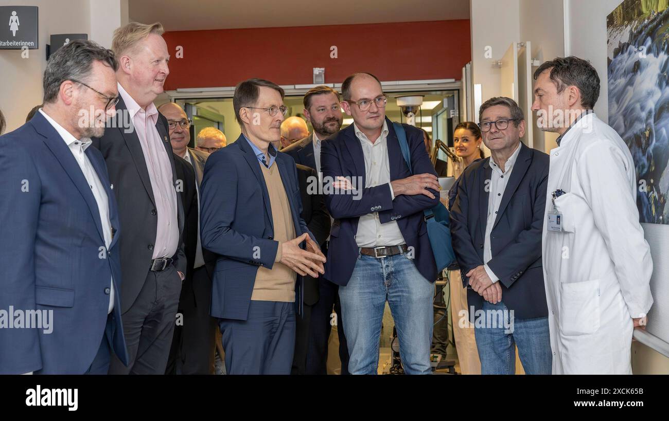 17.06.2024, Solingen, Klinikum, Gotenstrasse, Bundesgesundheitsminister ...