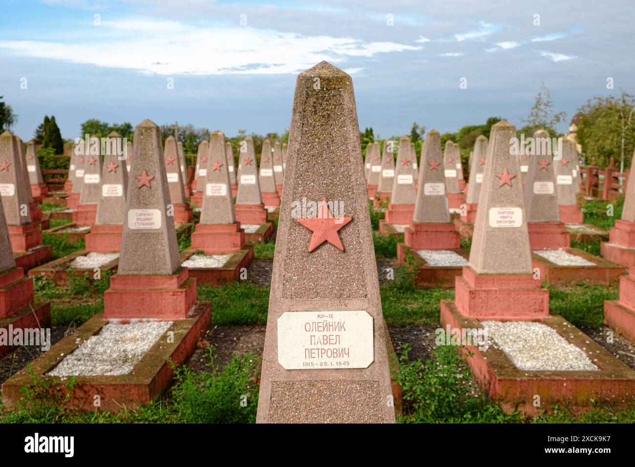 Russian graves world war 2 hi-res stock photography and images - Alamy