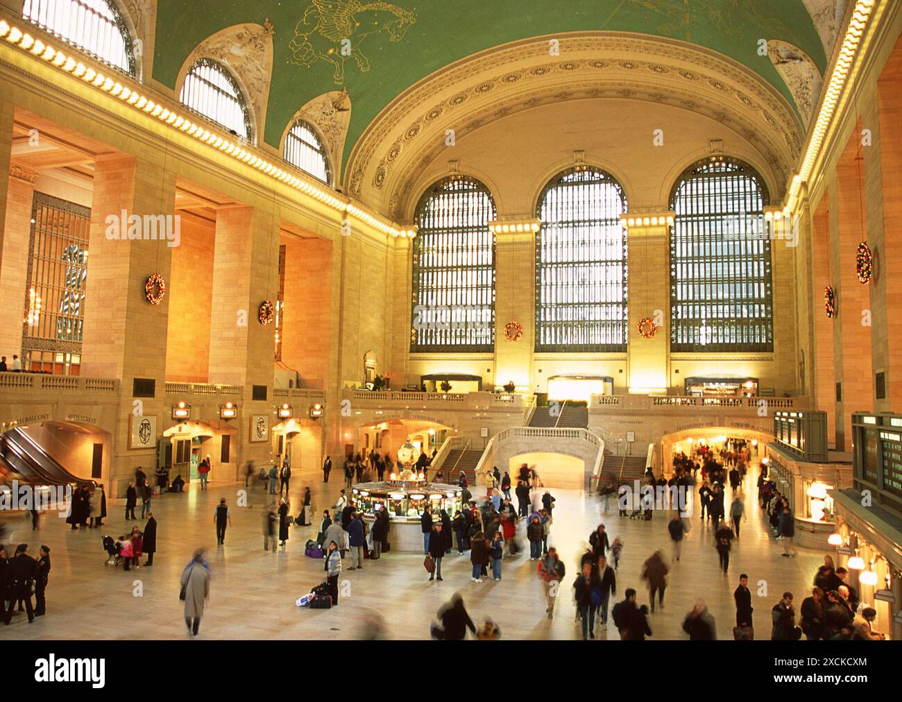 New york buildings 2000 hi-res stock photography and images - Alamy
