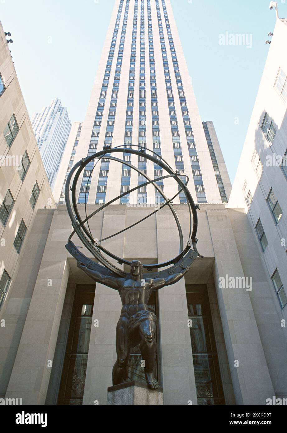New york buildings 2000 hi-res stock photography and images - Alamy