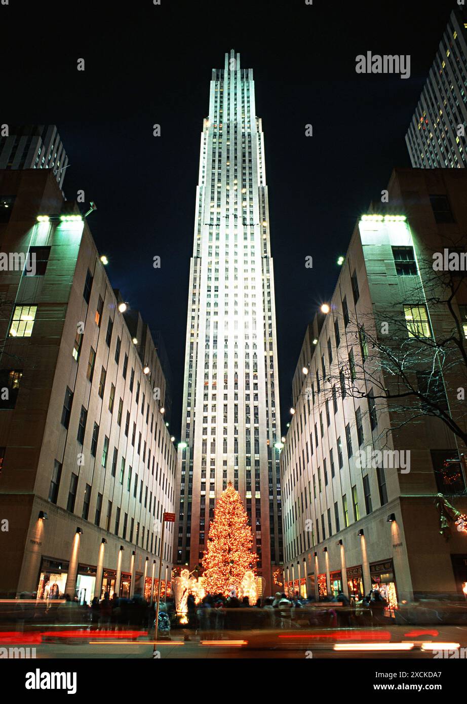 New york buildings 2000 hi-res stock photography and images - Alamy