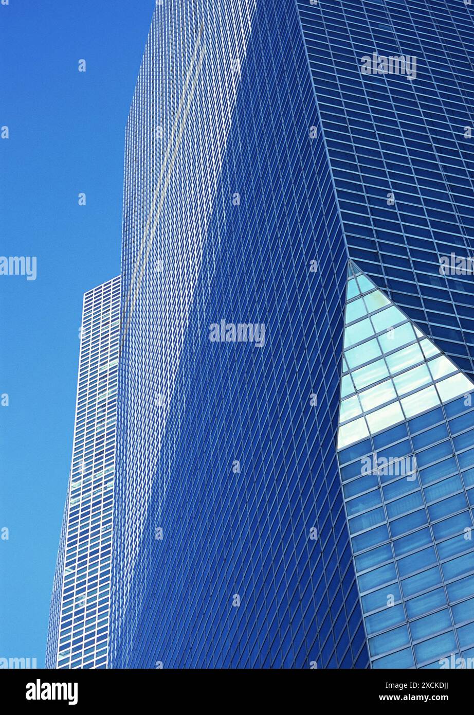 New york buildings 2000 hi-res stock photography and images - Alamy