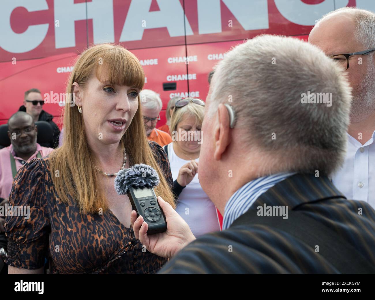 Mansfield, Nottinghamshire, England, UK. 17th June, 2024. The labour ...