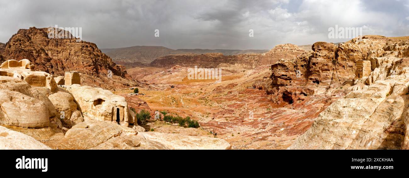 Storm clouds over Wadi Rum valley, Jordan Stock Photo - Alamy