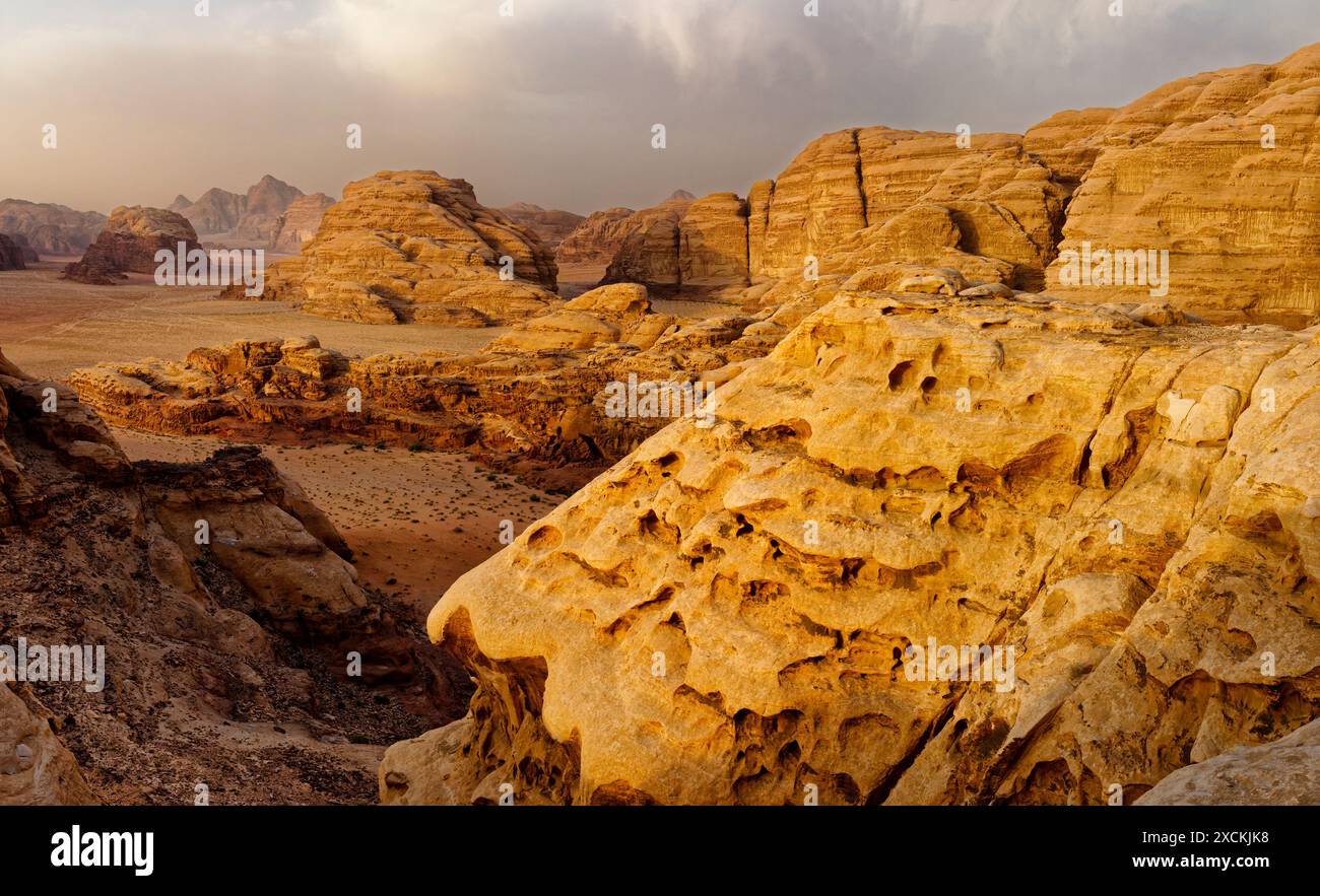 Storm clouds over Wadi Rum valley, Jordan Stock Photo - Alamy