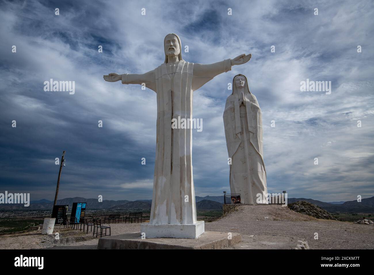 La Virgen and Cristo statues in Gomez Palacio, Mexico Stock Photo - Alamy