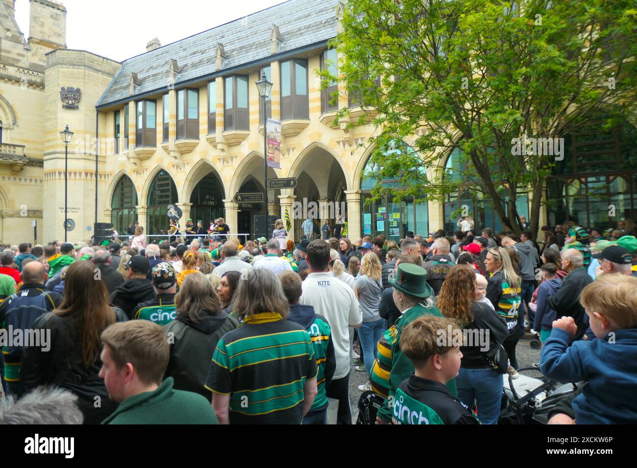 Northampton Saints Rugby team winners champions win trophy award best ...