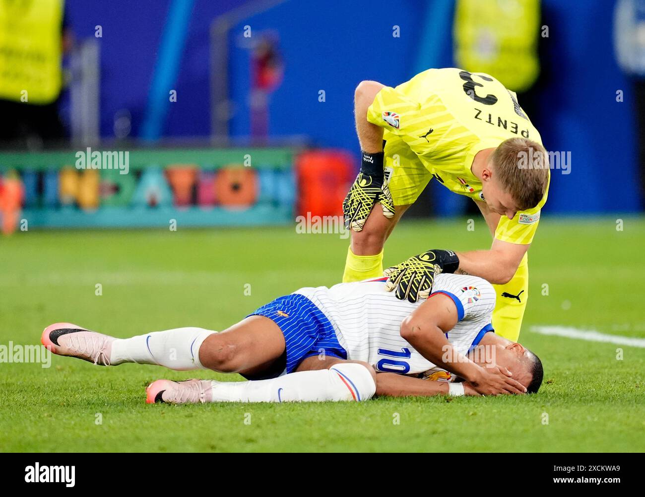 Kylian mbappe hi-res stock photography and images - Alamy